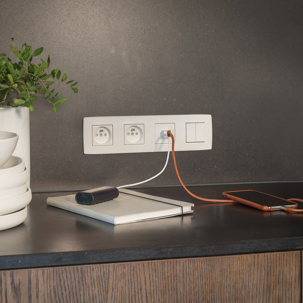 Niko lanceert krachtigste smart USB-lader op de markt