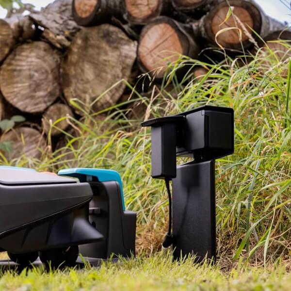 Niko Hydro garden post essential double outdoor socket outlet