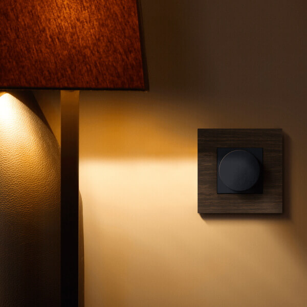 Dimmed night lights